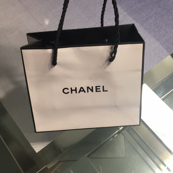 CHANEL | Accessories | Chanel Gift Bag | Poshmark